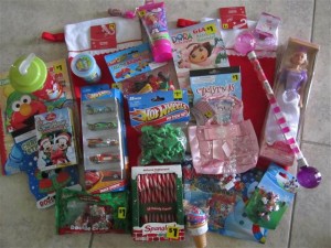 Dollar General Christmas Stocking Challenge - TheSuburbanMom