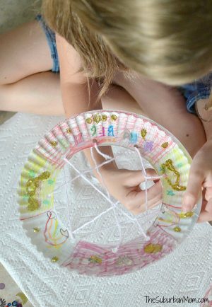 The BFG Paper Plate Dream Catchers Kids Craft The Suburban Mom