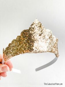 DIY Princess Crown Party Favor Idea - The Suburban Mom